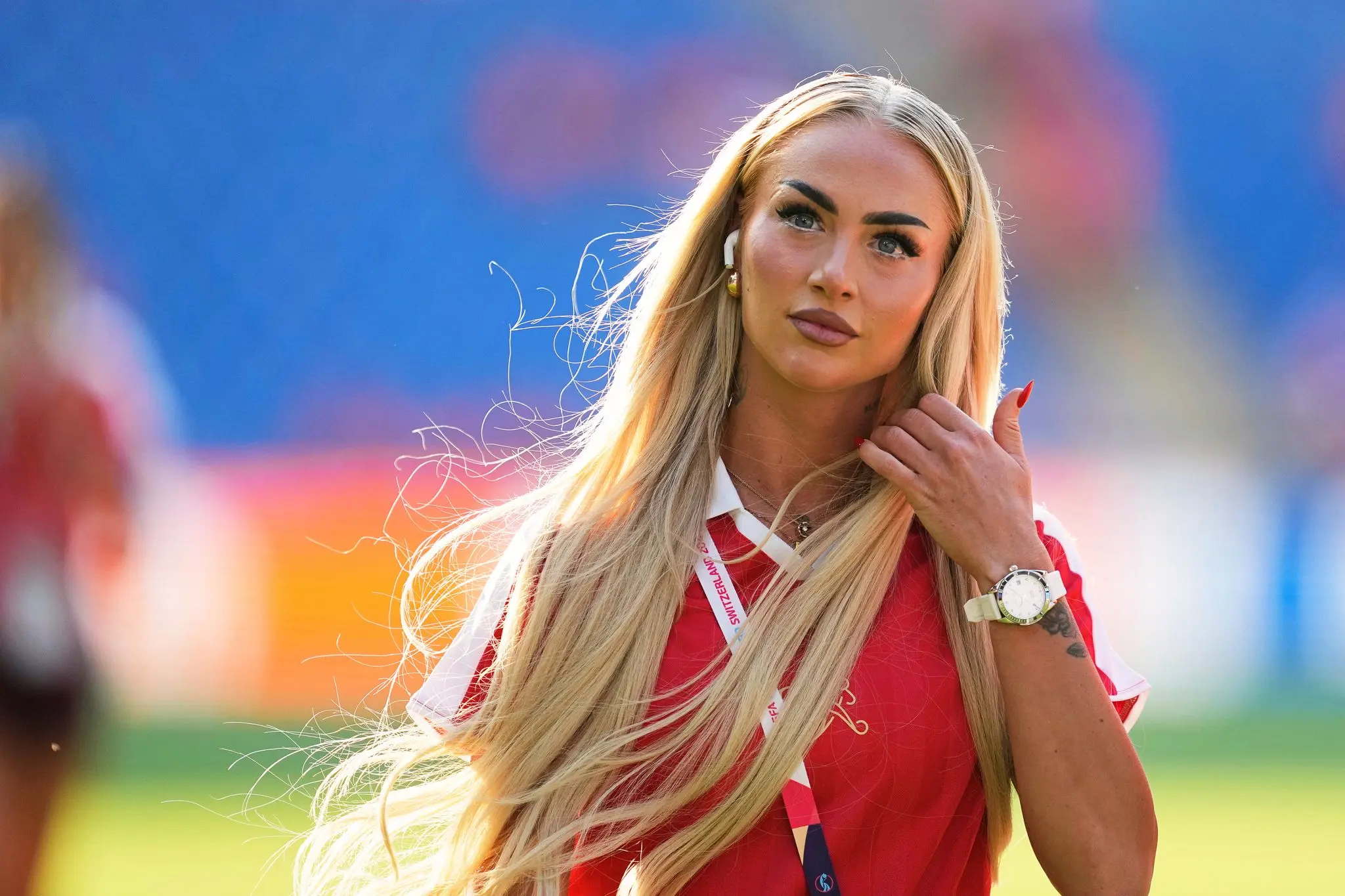 Instagram-Star Alisha Lehmann wechselt nach England - Hitradio antenne 1